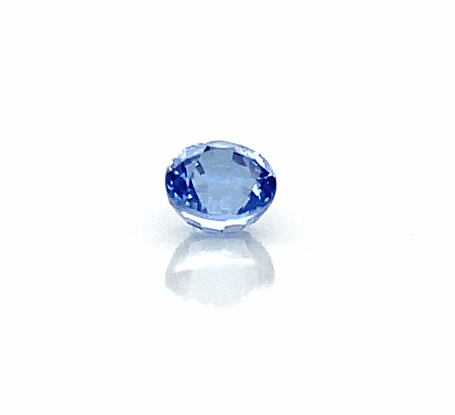 Sapphire - Loose Gemstone in Brisbane - Ashley Douglas Jewellers